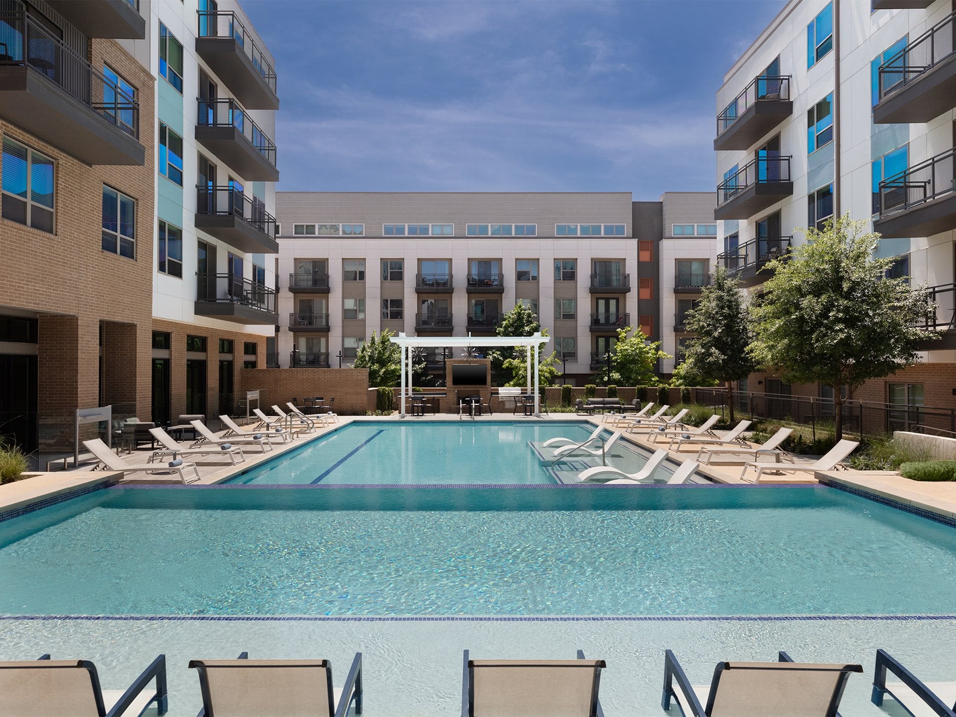 Brand New Luxury Apartments at AVE Austin North Lamar