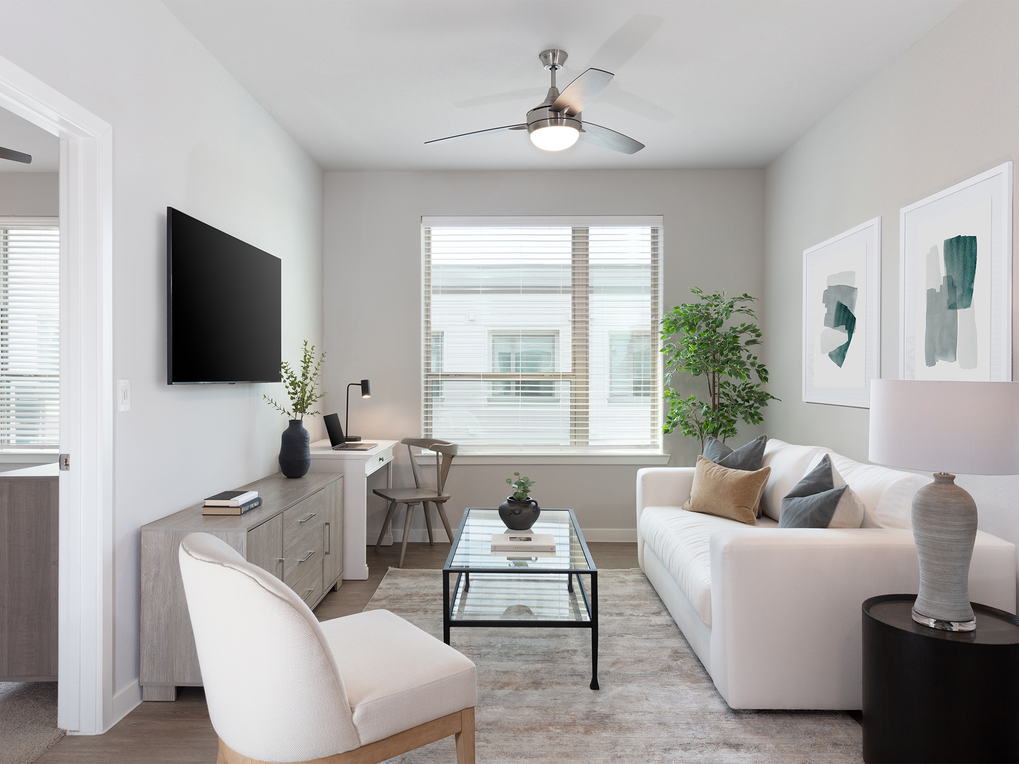 Brand New Luxury Apartments at AVE Austin North Lamar